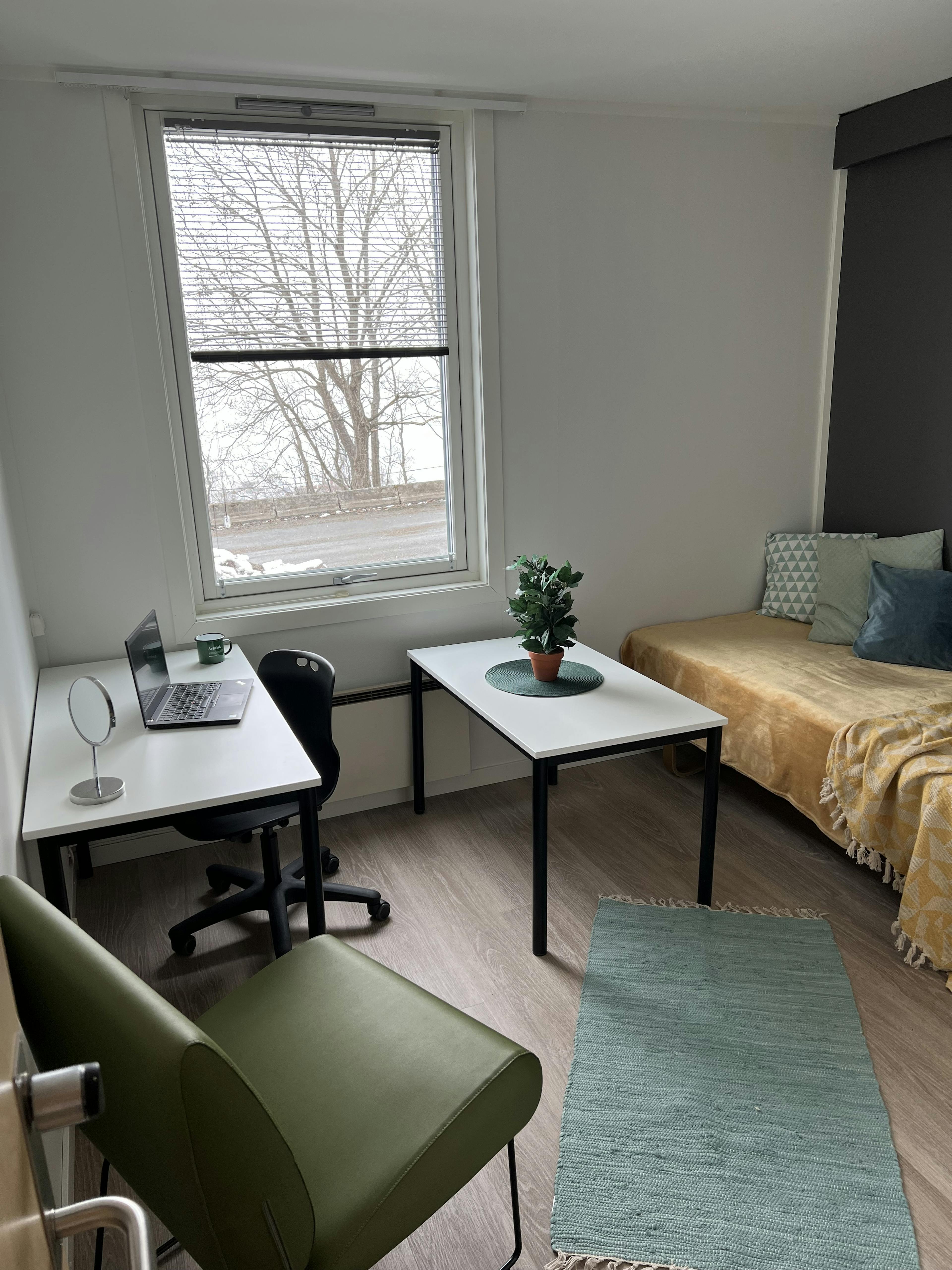 Samskipnaden | Hybel med delt bad, VGS-elever